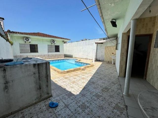Casa para Venda em Mongaguá, Vila Atlântica, 4 dormitórios, 1 suíte, 2 banheiros