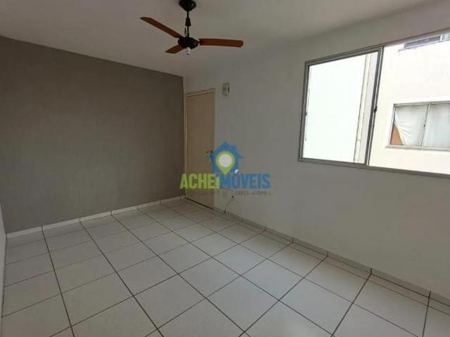 Casa para venda em Monte Carlo de 43.00m² com 2 Quartos e 1 Garagem
