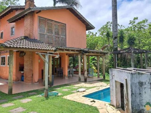 Casa para venda em Morada Da Praia de 300.00m² com 5 Quartos, 3 Suites e 8 Garagens