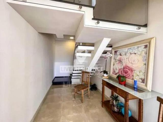 Casa para venda em Morada Dos Pássaros de 336.00m² com 3 Quartos, 1 Suite e 4 Garagens