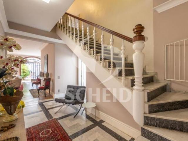 Casa para venda em Morumbi com 4 quartos, sendo 2 suítes, 556m²
