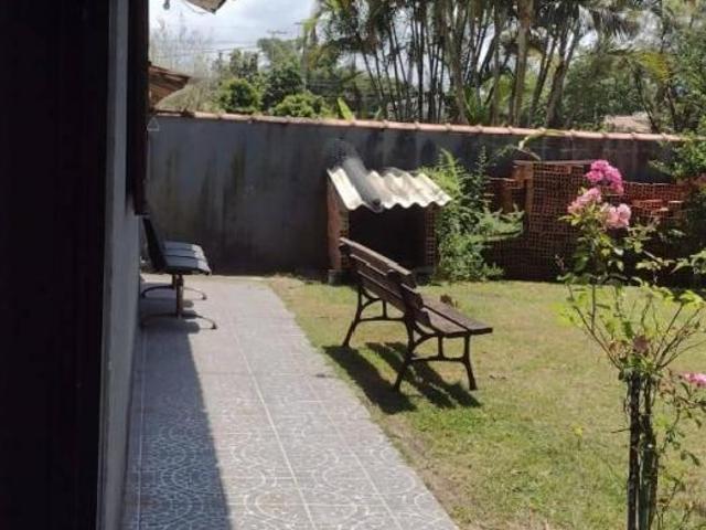 Casa para venda em Perequê de 350.00m² com 7 Quartos, 3 Suites e 5 Garagens