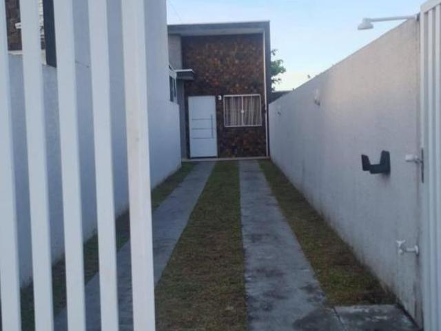 Casa para venda em Matinhos de 58.00m² com 2 Quartos, 1 Suite e 3 Garagens