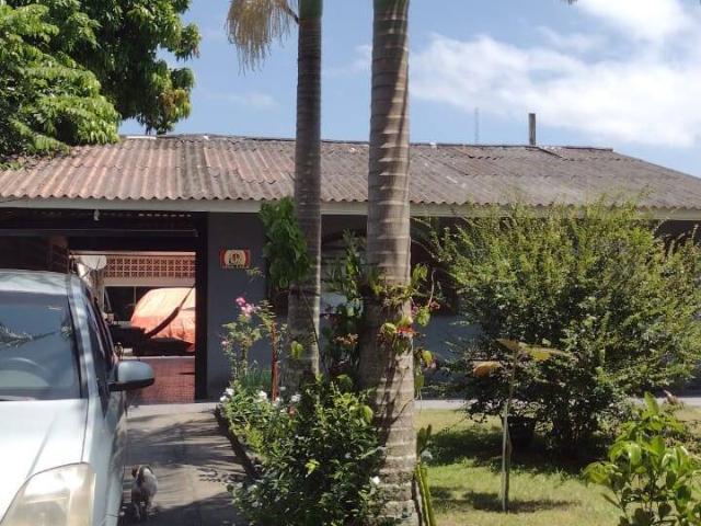Casa para venda em Matinhos em Matinhos Paraná de 350.00m² com 7 Quartos, 3 Suítes e 5 Garagens