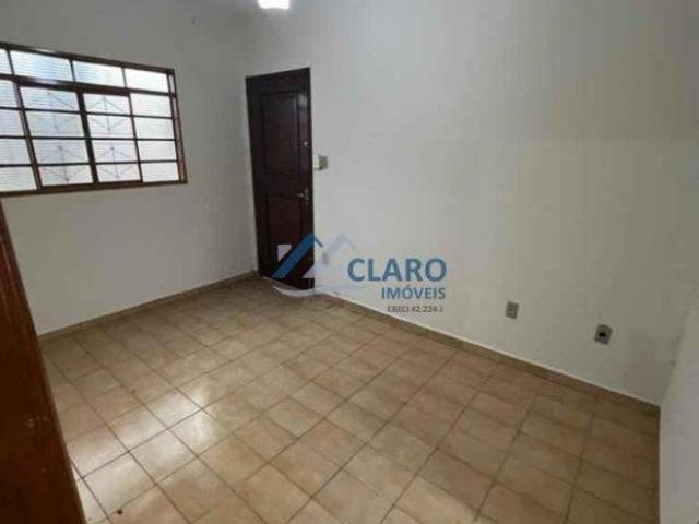 Casa para venda em Madureira de 120.00m² com 3 Quartos, 1 Suite e 3 Garagens