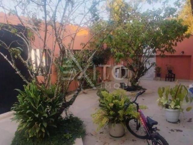 Casa para venda em Maitinga de 207.00m² com 2 Quartos, 1 Suite e 1 Garagem