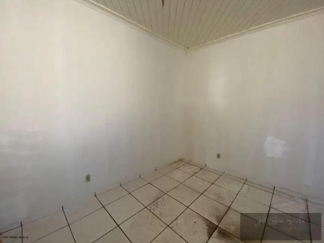 Casa para Venda em Marília, Centro, 3 dormitórios, 2 banheiros
