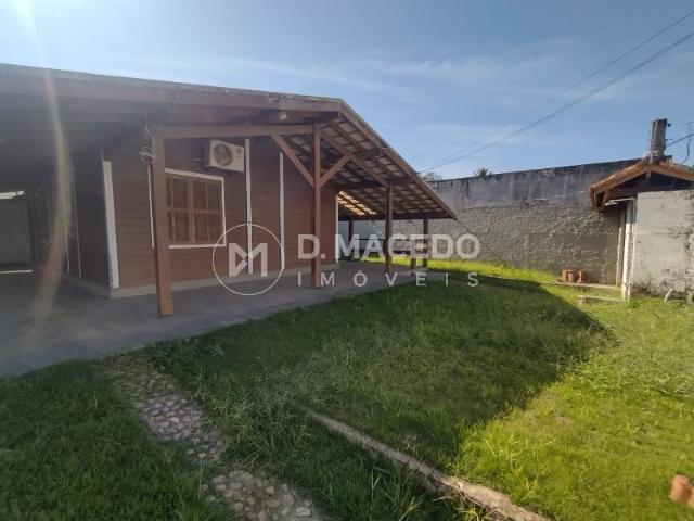 Casa para venda em Maranduba em Ubatuba São Paulo de 269.00m² com 3 Quartos, 1 Suíte e 8 Garagens