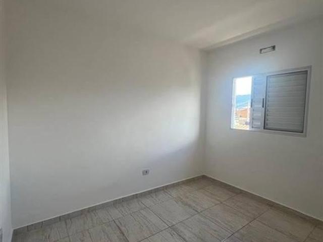 Casa para venda em Maracanã de 44.00m² com 2 Quartos e 1 Garagem