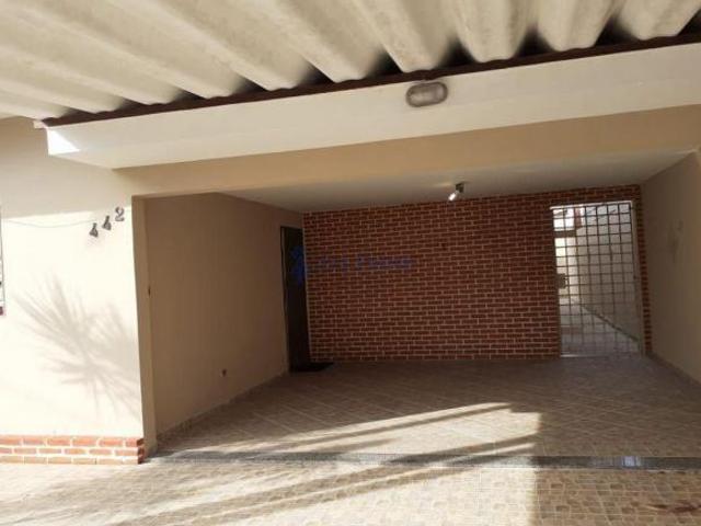 Casa para venda em Maracanã de 135.00m² com 3 Quartos e 5 Garagens