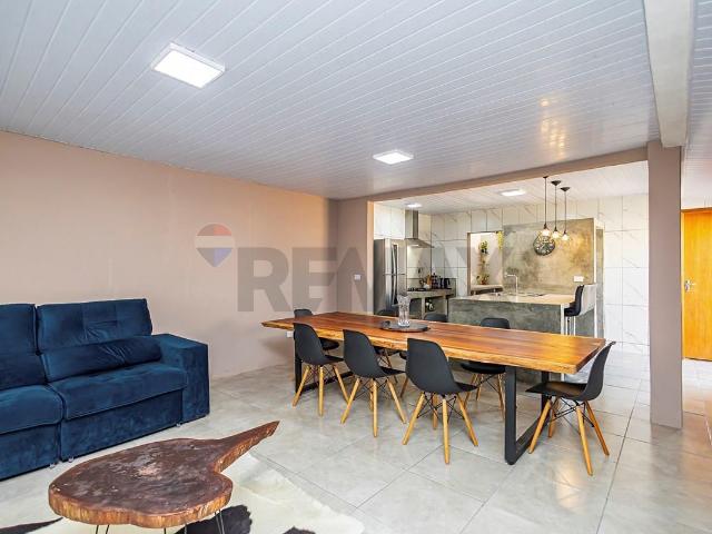 Casa para venda em Maracanã em Colombo Paraná de 110.00m² com 3 Quartos, 1 Suíte e 2 Garagens