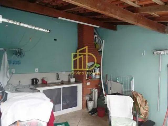 Casa para venda em Maracana de 115.00m² com 3 Quartos e 2 Garagens