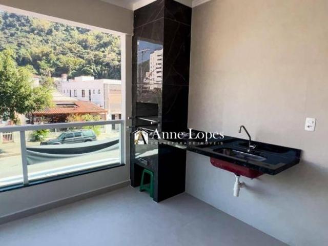 Casa para venda em Marapé de 120.00m² com 3 Quartos, 3 Suites e 2 Garagens