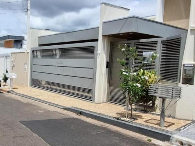 Casa para Venda em Marília, Jardim Colibri, 3 dormitórios, 1 suíte, 3 banheiros, 2 vagas