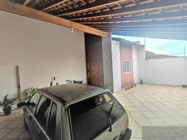Casa para Venda em Marília, Jardim Eldorado, 2 dormitórios, 1 banheiro, 3 vagas