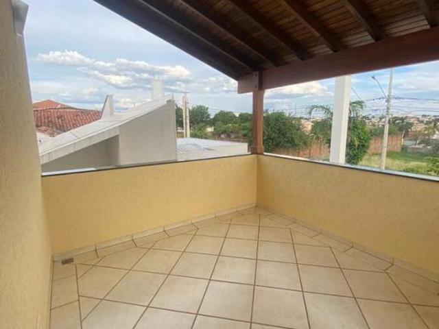 Casa para Venda em Marília, Jardim Marajá, 3 dormitórios, 3 suítes, 4 banheiros, 4 vagas