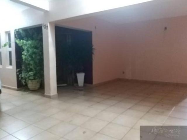 Casa para Venda em Marília, Palmital, 4 dormitórios, 3 banheiros, 4 vagas