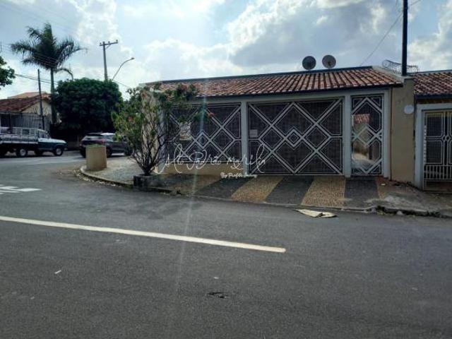 Casa para Venda em Marília, Palmital, 2 dormitórios, 2 banheiros, 4 vagas