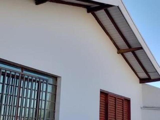 Casa para Venda em Marília, Palmital, 3 dormitórios, 1 suíte, 3 banheiros, 3 vagas