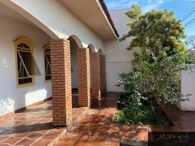 Casa para Venda em Marília, Senador Salgado Filho, 2 dormitórios, 1 banheiro, 2 vagas