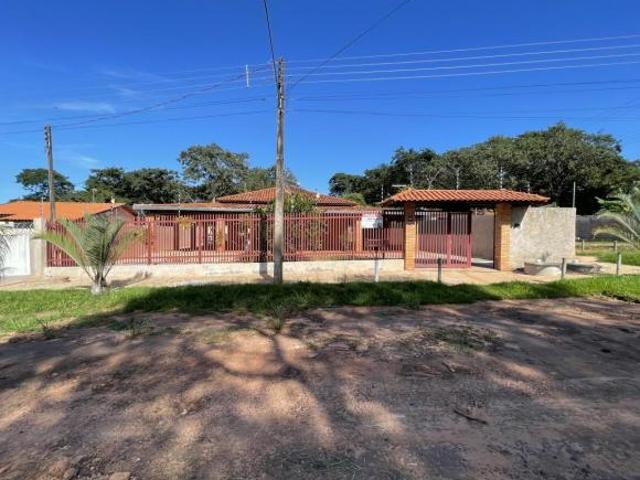 Casa para Venda em Martinópolis, Represa Laranja Doce, 4 dormitórios, 2 banheiros, 6 vagas