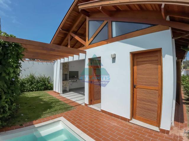 Casa para venda em Massaguaçu em Caraguatatuba São Paulo de 270.00m² com 3 Quartos, 1 Suíte e 2 Garagens