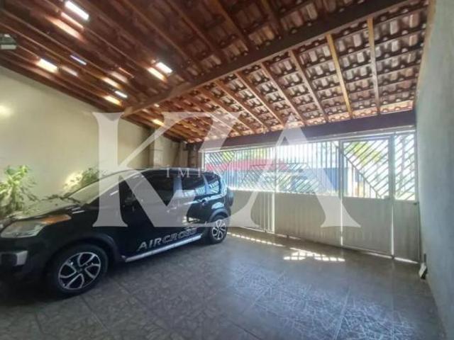 Casa para venda em Medeiros de 188.00m² com 3 Quartos, 1 Suite e 2 Garagens