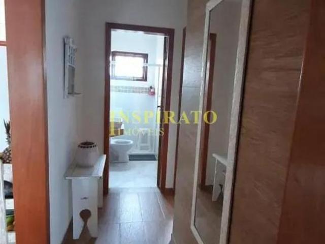 Casa para venda em Medeiros de 400.00m² com 4 Quartos, 3 Suites e 6 Garagens