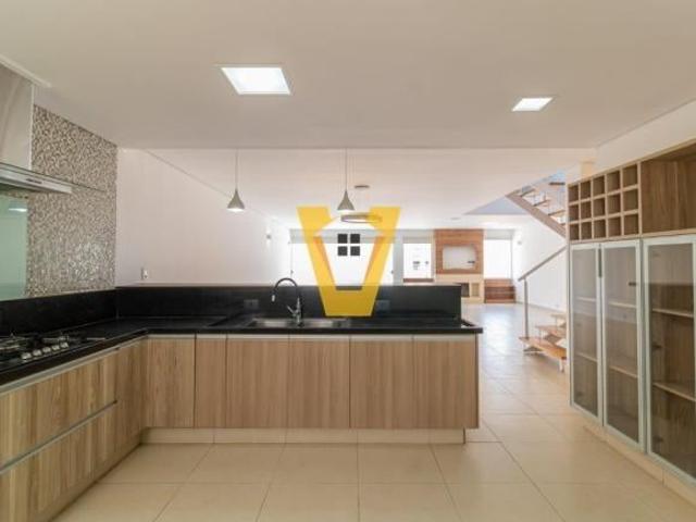 Casa para venda em Mirandópolis com 4 quartos, sendo 4 suítes, 405m²