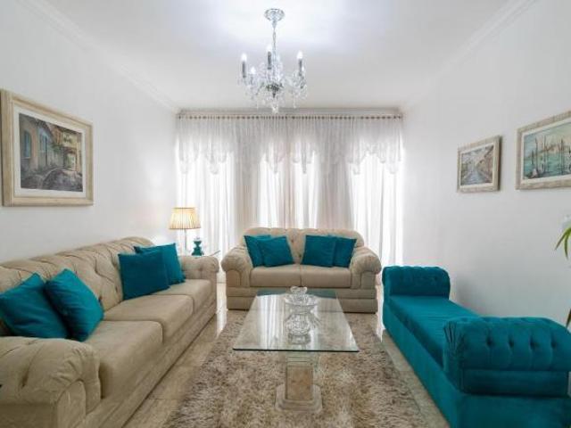 Casa para venda em Mirandópolis com 3 quartos, sendo 3 suítes, 284m²