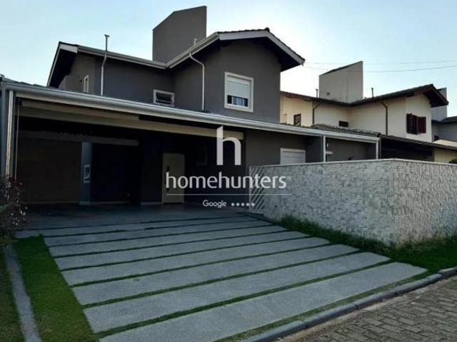 Casa para venda em Notre Dame de 276.00m² com 3 Quartos, 1 Suite e 4 Garagens