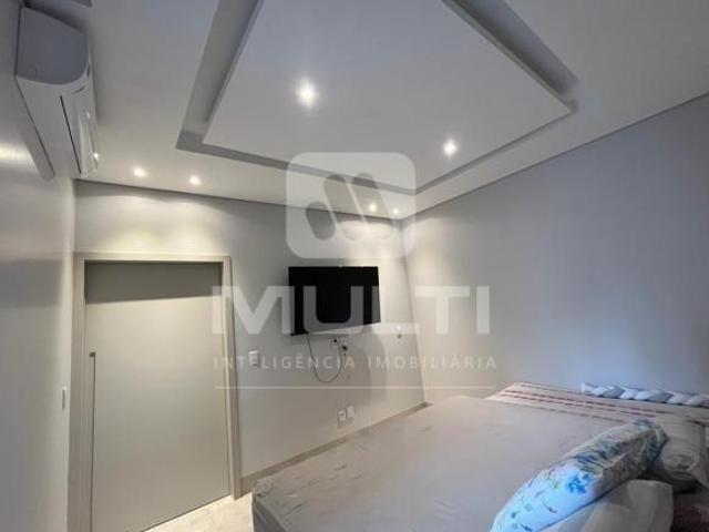 Casa para venda em Nova Uberlândia, Uberlândia