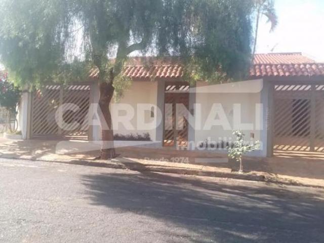 Casa para venda em Nova Vila Cerqueira de 280.00m² com 3 Quartos, 1 Suite e 5 Garagens