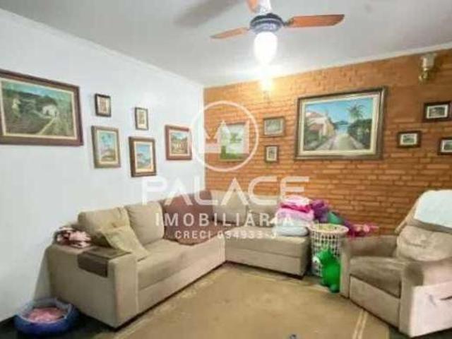 Casa para venda em Nova América de 221.00m² com 3 Quartos, 2 Suites e 2 Garagens