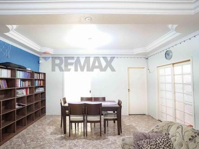 Casa para venda em Nova Americana de 212.36m² com 3 Quartos, 1 Suite e 2 Garagens