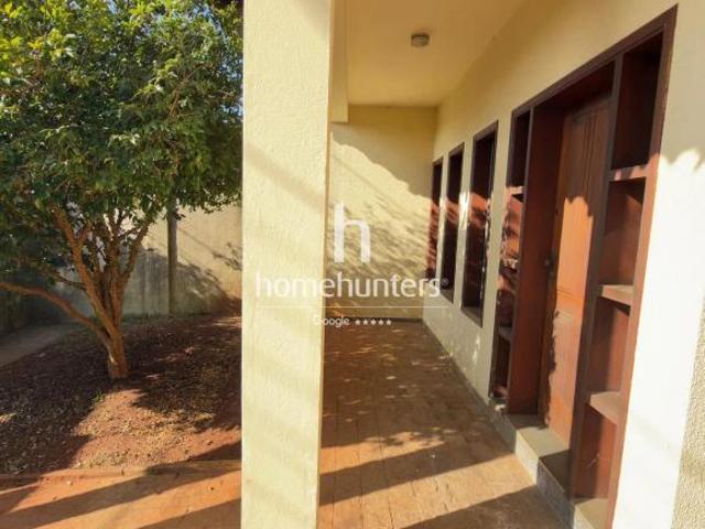 Casa para venda em Nova Campinas de 408.00m² com 1 Quarto e 4 Garagens
