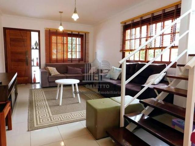 Casa para venda em NOVA CAMPINAS de 200.00m² com 3 Quartos, 1 Suite e 5 Garagens