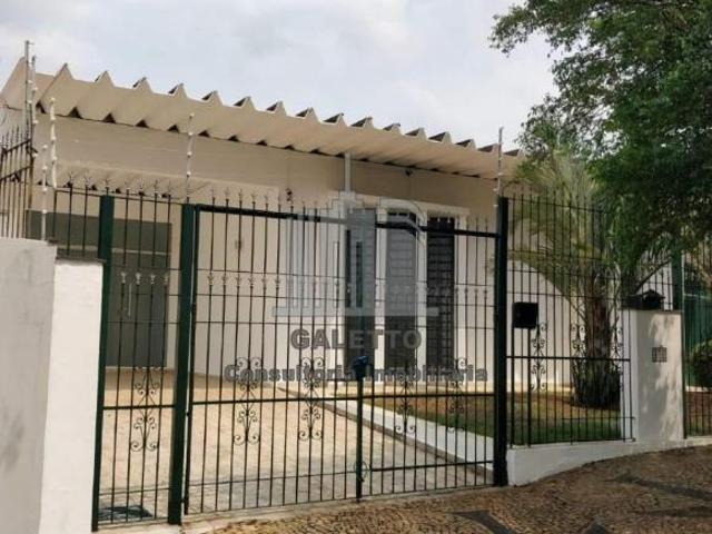 Casa para venda em NOVA CAMPINAS de 300.00m² com 3 Quartos, 1 Suite e 2 Garagens