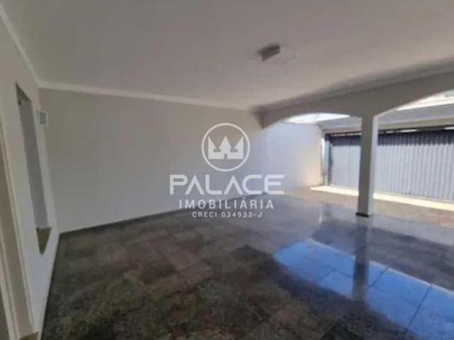 Casa para venda em Nova Piracicaba de 230.00m² com 2 Quartos, 1 Suite e 4 Garagens