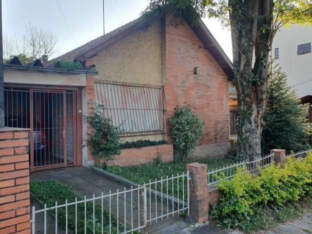 Casa para Venda em Novo Hamburgo, OURO BRANCO, 3 dormitórios, 2 banheiros, 1 vaga