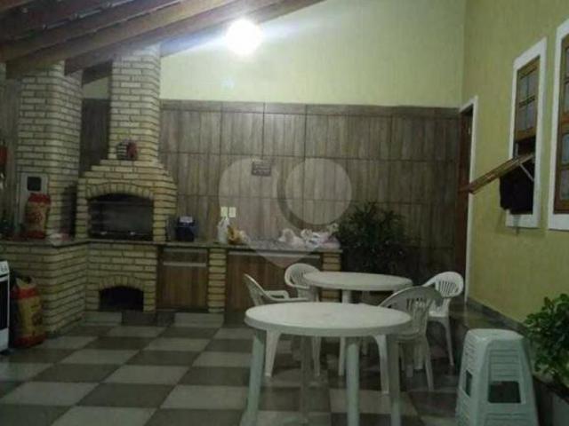Casa para venda em Novo Horizonte de 85.00m² com 2 Quartos, 1 Suite e 1 Garagem