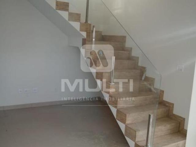 Casa para venda em Novo Mundo, Uberlândia