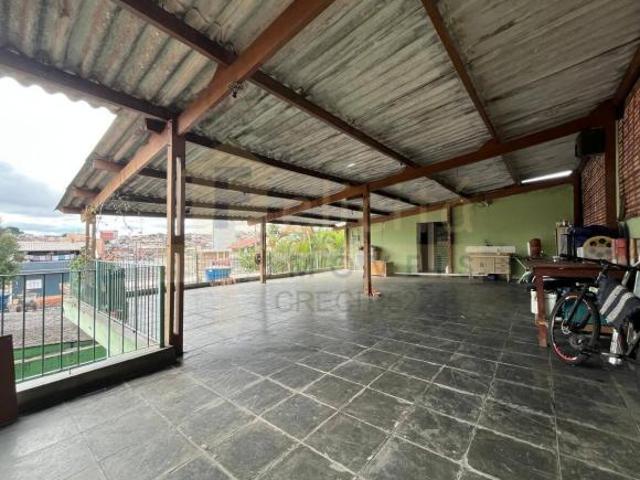 Casa para venda em Novo Osasco de 220.00m² com 5 Quartos