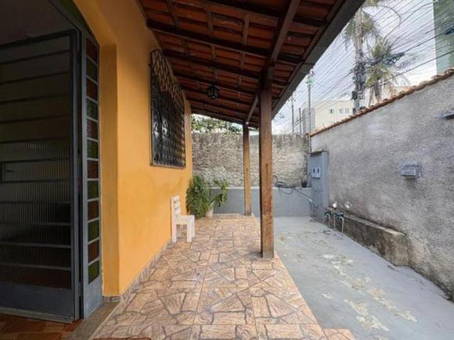 Casa para venda em Novo Riacho, Contagem
