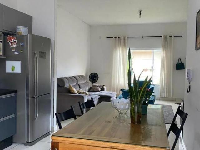 Casa para venda em Nogueira de 73.80m² com 2 Quartos, 1 Suite e 1 Garagem