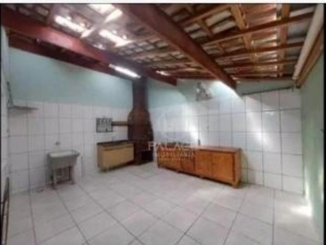 Casa para venda em Nossa Senhora De Fátima de 140.00m² com 3 Quartos, 1 Suite e 1 Garagem