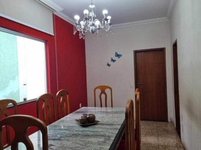 Casa para venda em Nacional, Contagem
