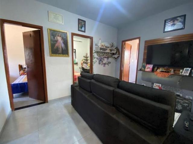 Casa para venda em Nepomuceno