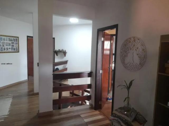 Casa para Venda em Niterói, Itaipu, 3 dormitórios, 1 suíte, 3 banheiros, 2 vagas