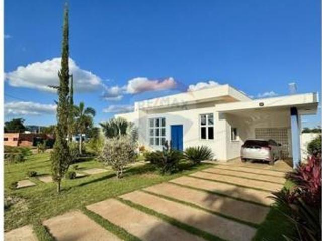 Casa para venda em Ninho Verde Ii de 163.00m² com 3 Quartos, 1 Suite e 3 Garagens